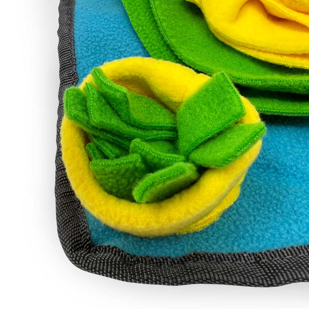 Flower Foraging Mat – BunnieBox